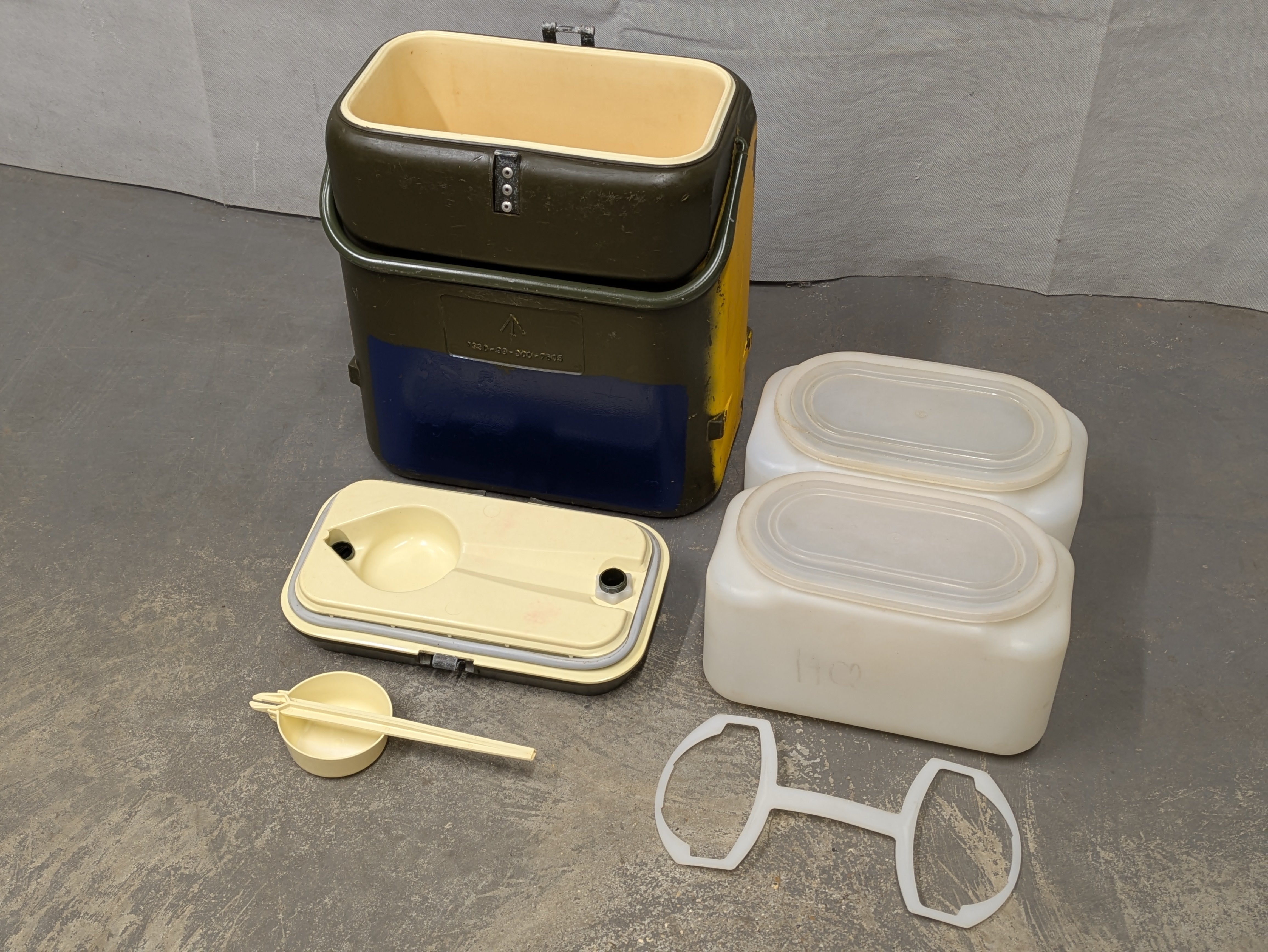 Army Norwegian Food Container 18L Insulated Hot Cold Food Drink Box ...