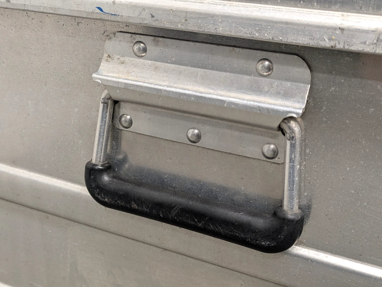 Zarges Aluminium Transport Protective Flight Storage Case Box Army ...